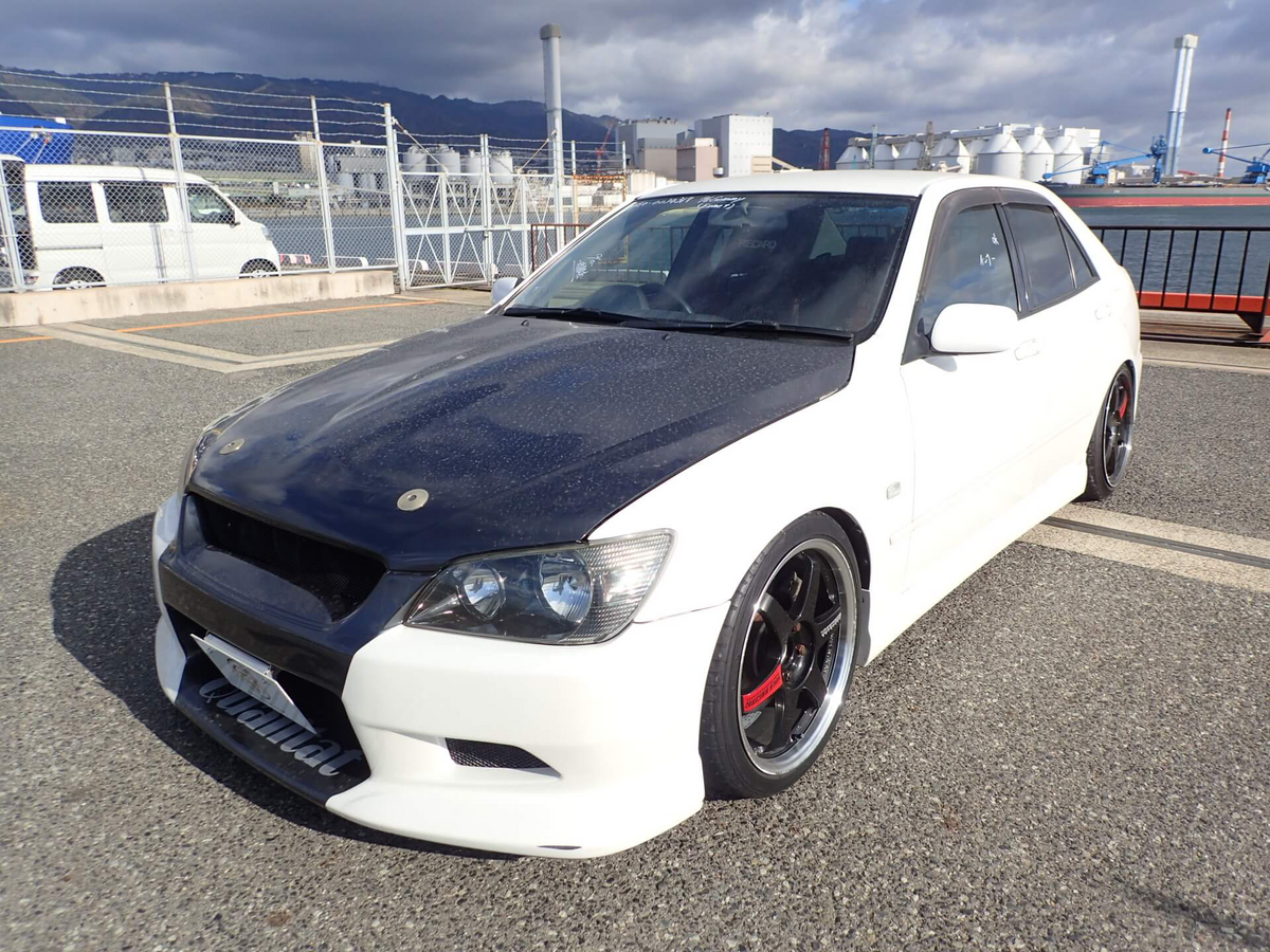 Toyota Altezza Qualitate Modellista (EST: Landing January) – RHD ...